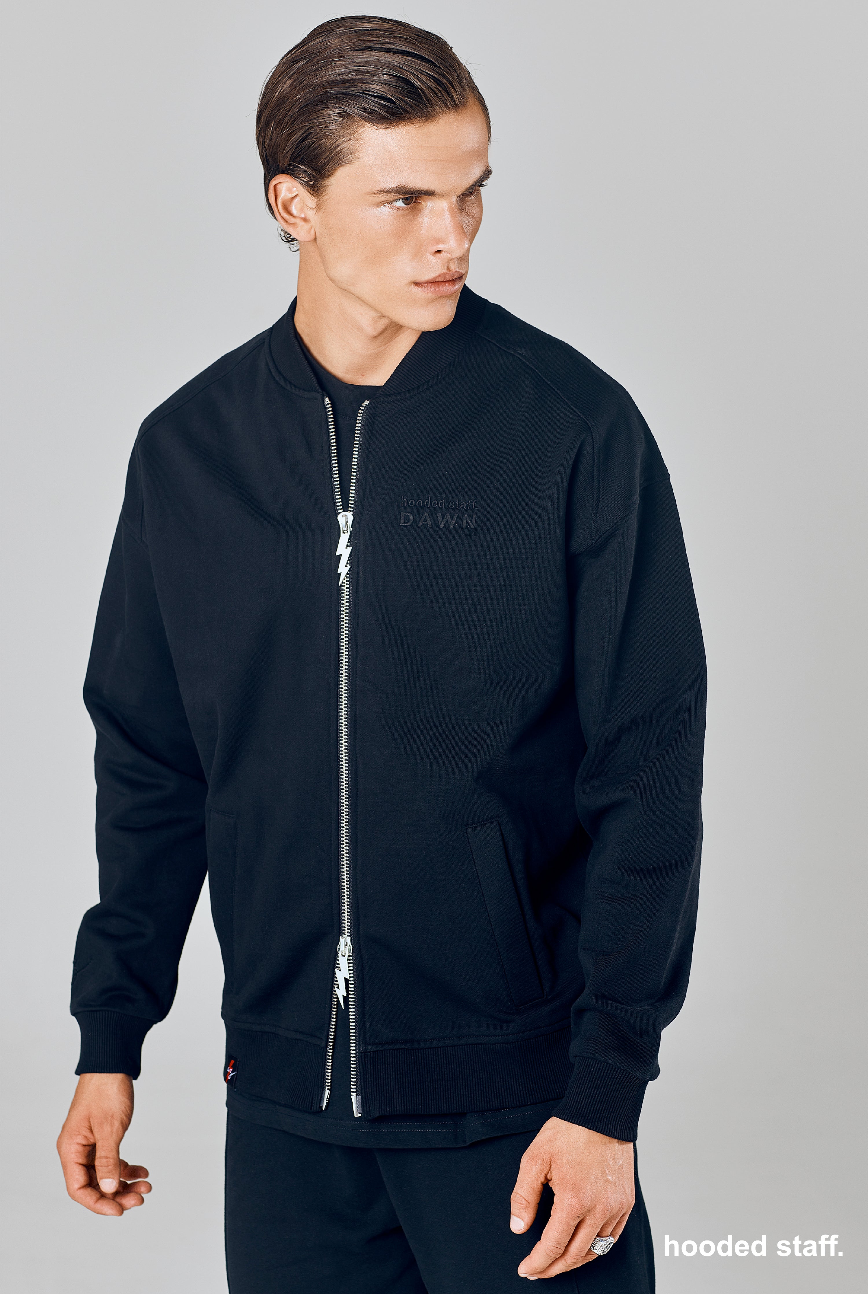 MEN'S JACKETS – hooded staff.